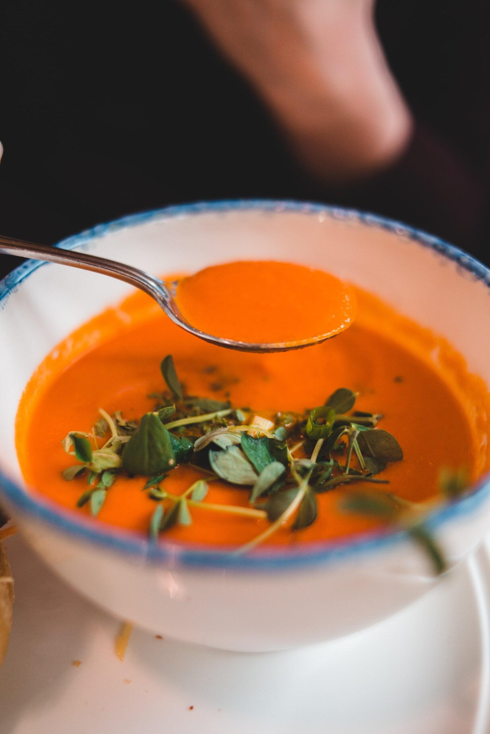5 razões para não se esquecer da sopa • PÕE-TE NA LINHA